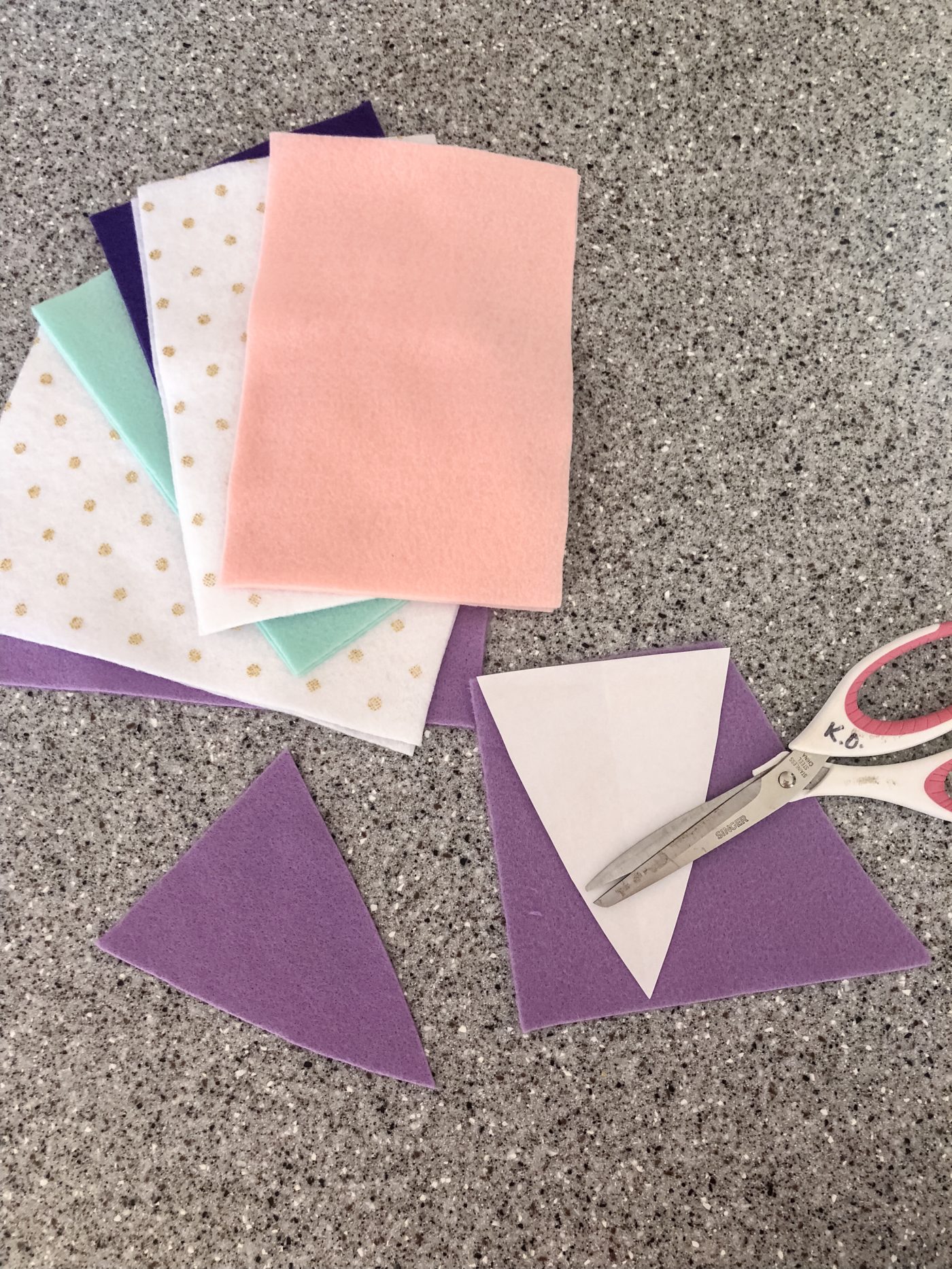 DIY No Sew Banner - Kayla's